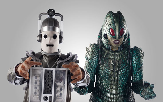DWM #513: Old School Cyberman / New Wave Ice Warrior | Doctor Who TV